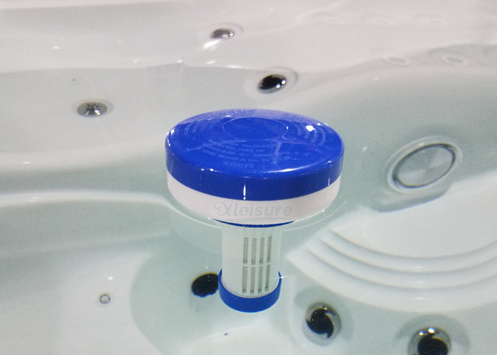 Floating Spa Hot Tub Dispenser for 1 Inch Bromine or Chlorine Tablets ...